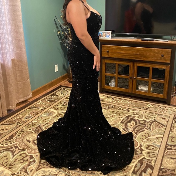 Portia and Scarlett | Dresses | Portia And Scarlett Black Prom Dress ...